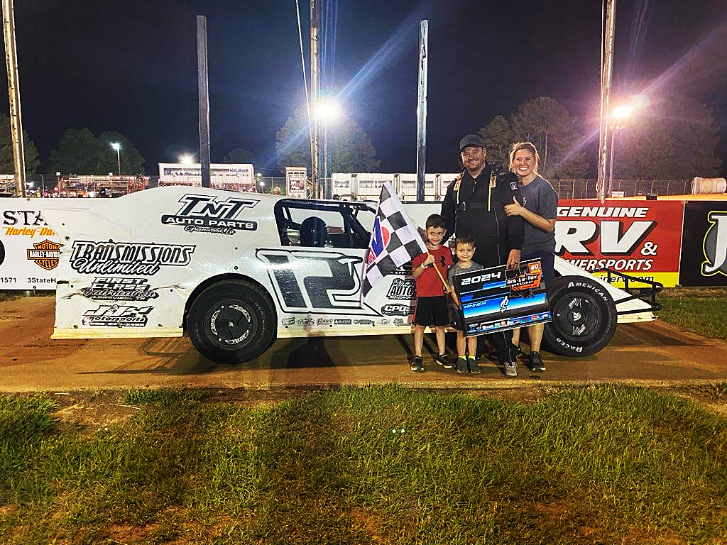 American Racer USRA Modified Series presented by Day Motor Sports ...